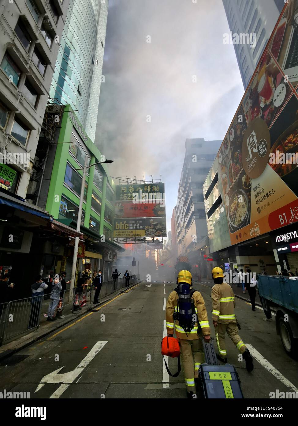 December 10th,2022. Mong Kok, Kowloon,Hong Kong. Hung Fai building ...