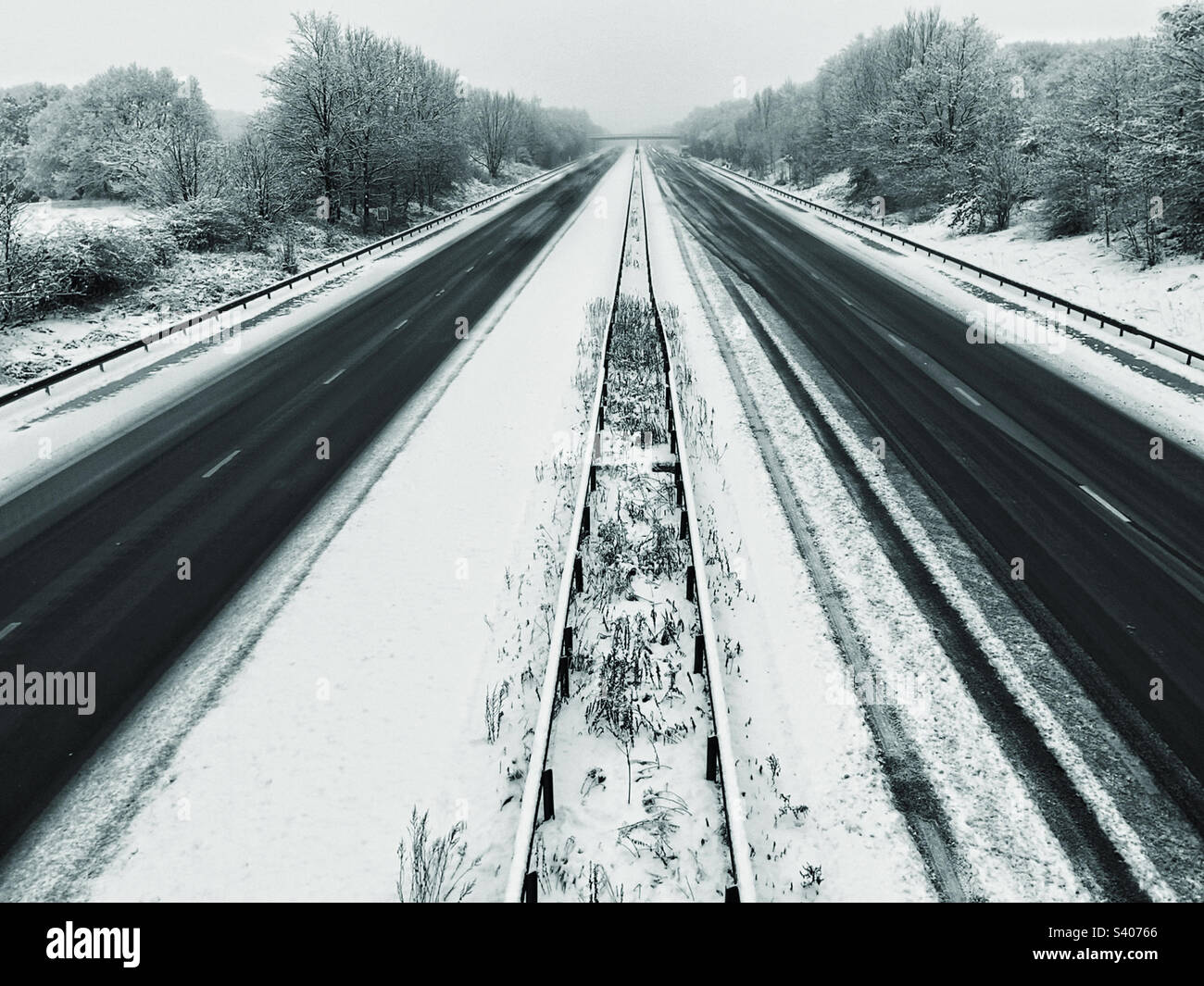 M61 motorway in the snow Stock Photo - Alamy