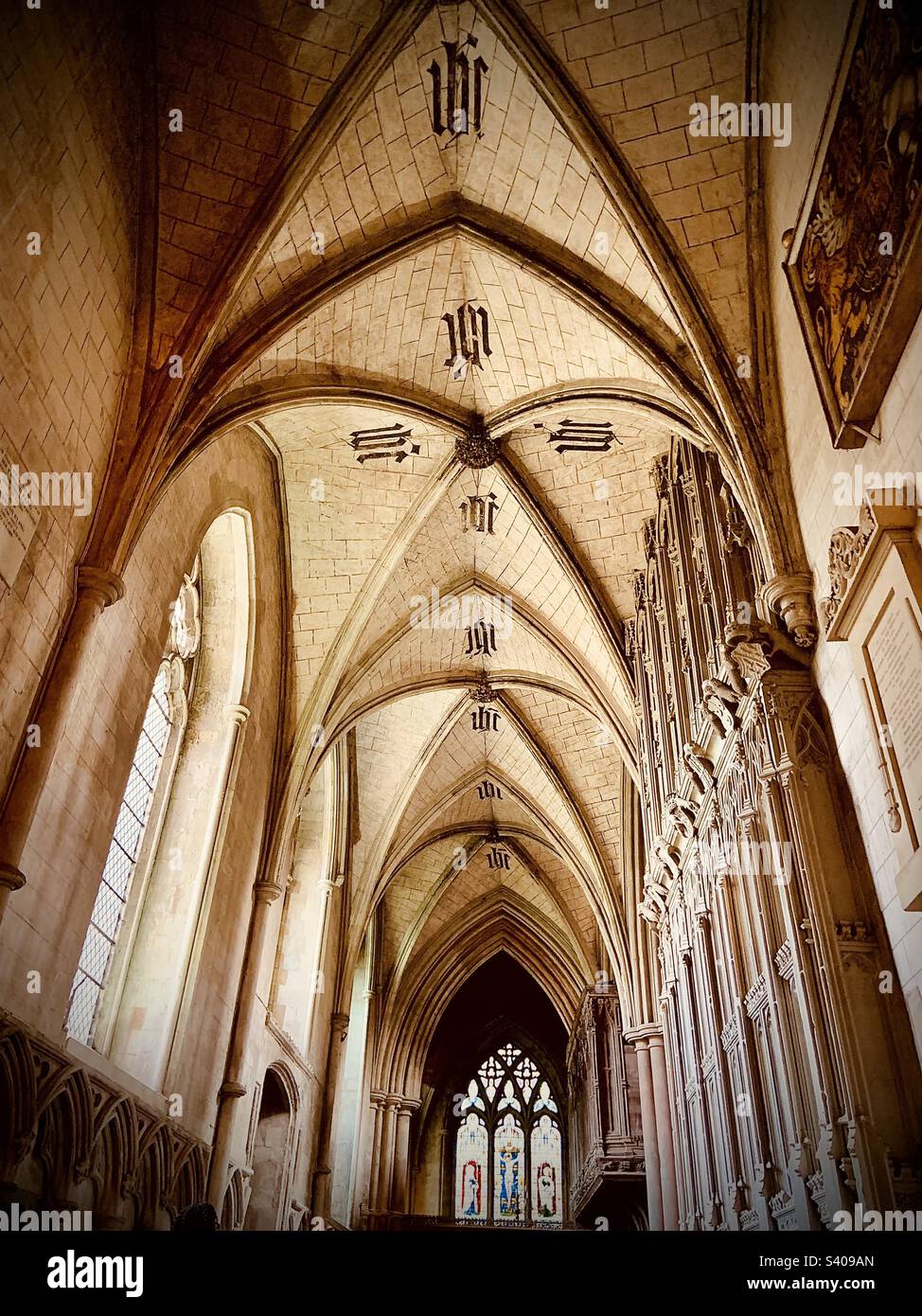 St alban cathedral hi-res stock photography and images - Alamy