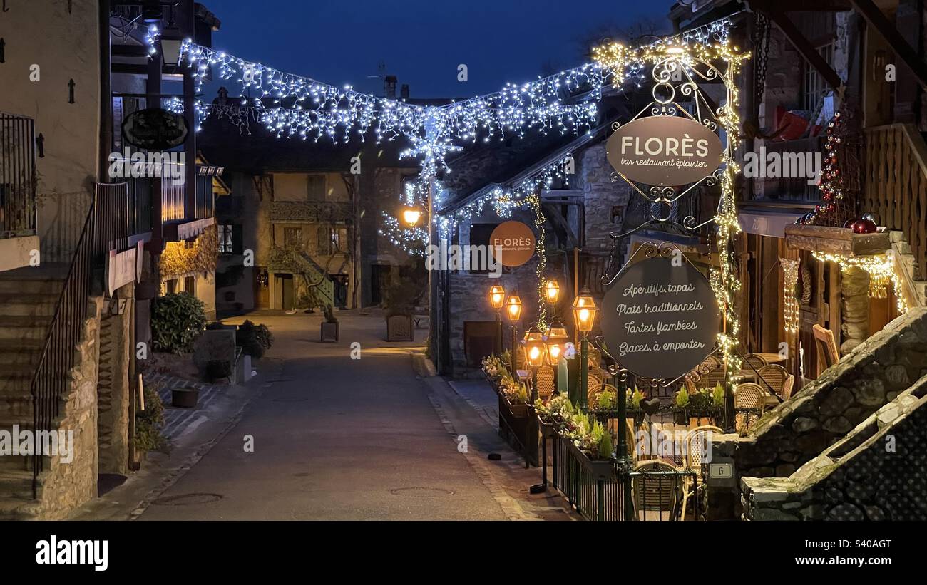 Yvoire france hi-res stock photography and images - Alamy