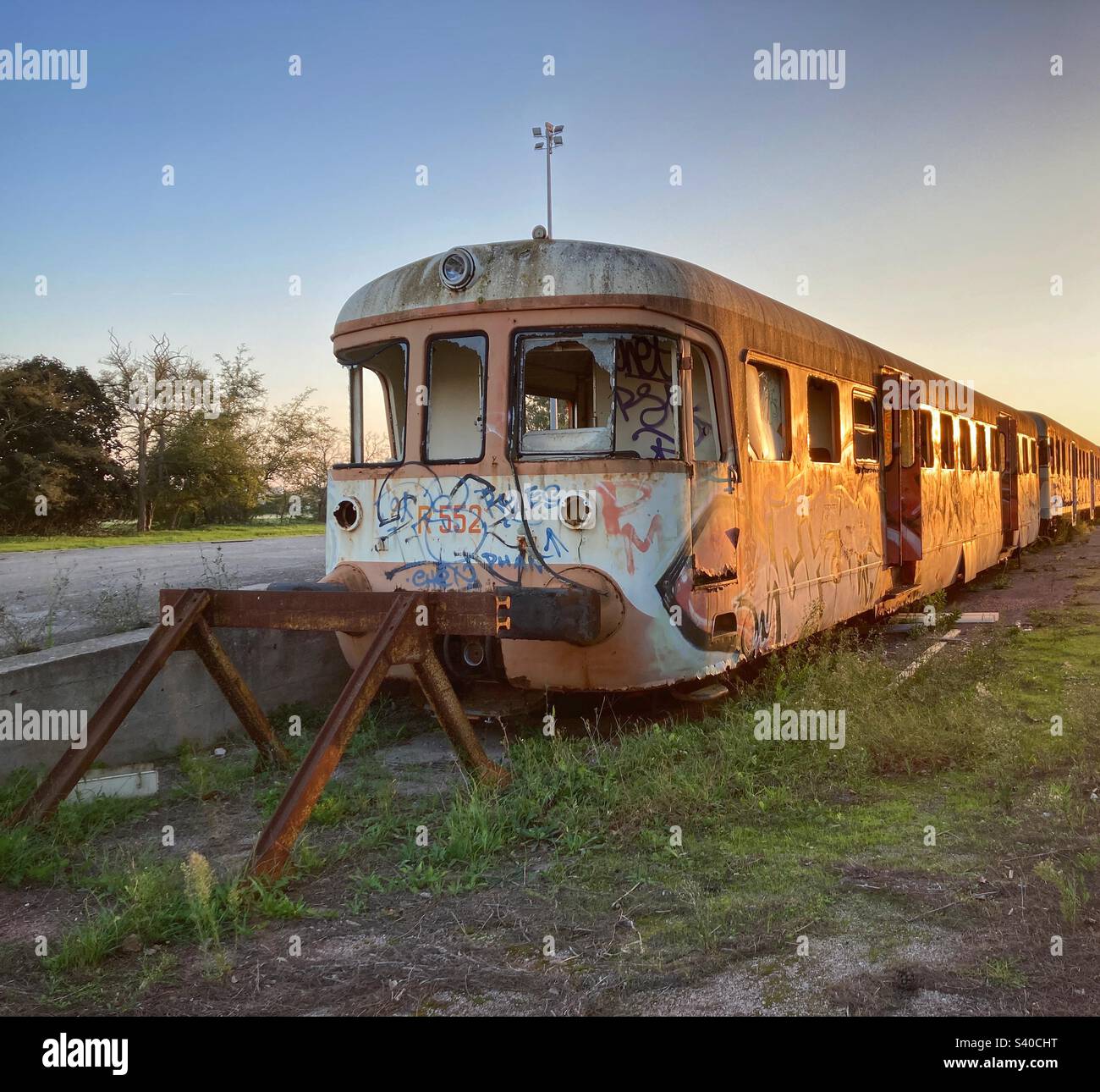 Puglia train hi-res stock photography and images - Alamy