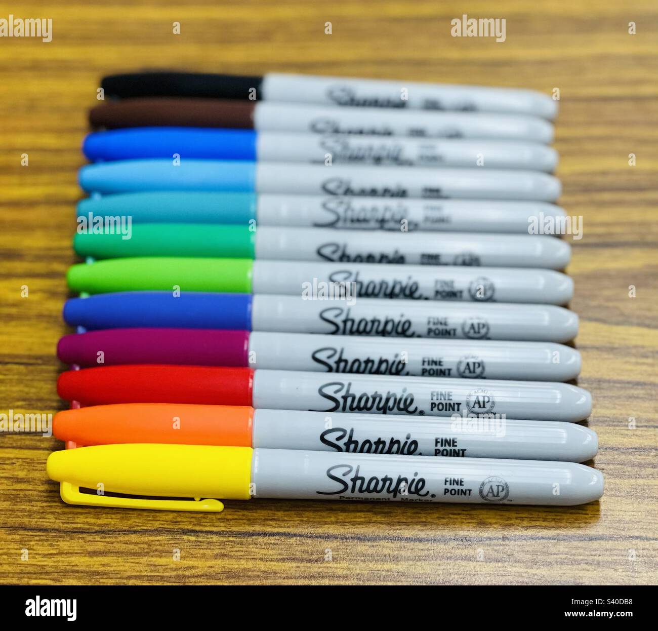 Colorful markers hi-res stock photography and images - Alamy