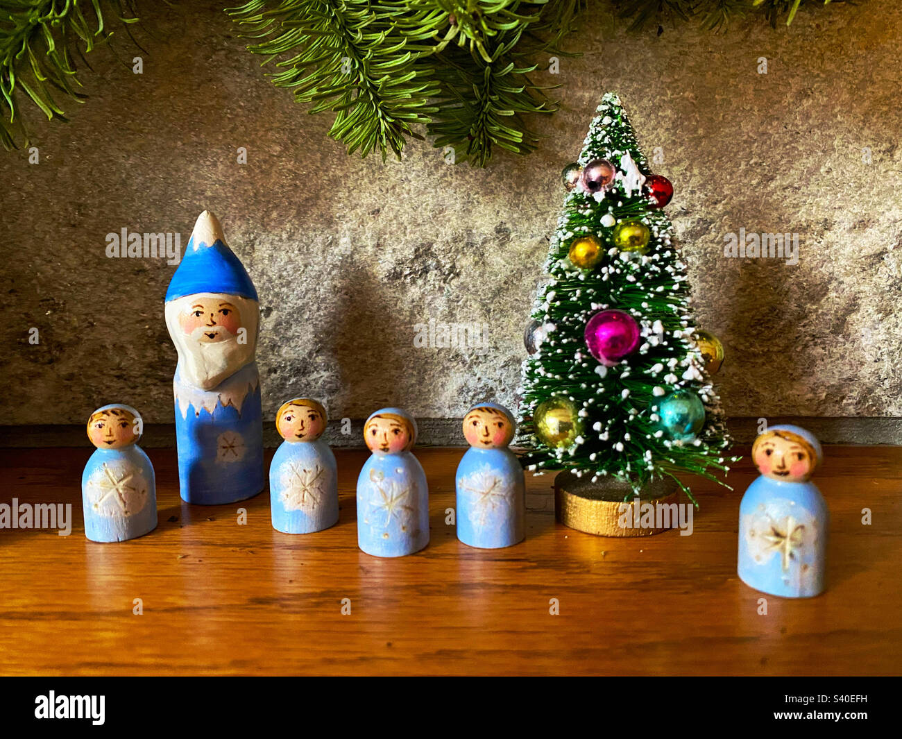 Small. wooden, Christmas figures Stock Photo - Alamy