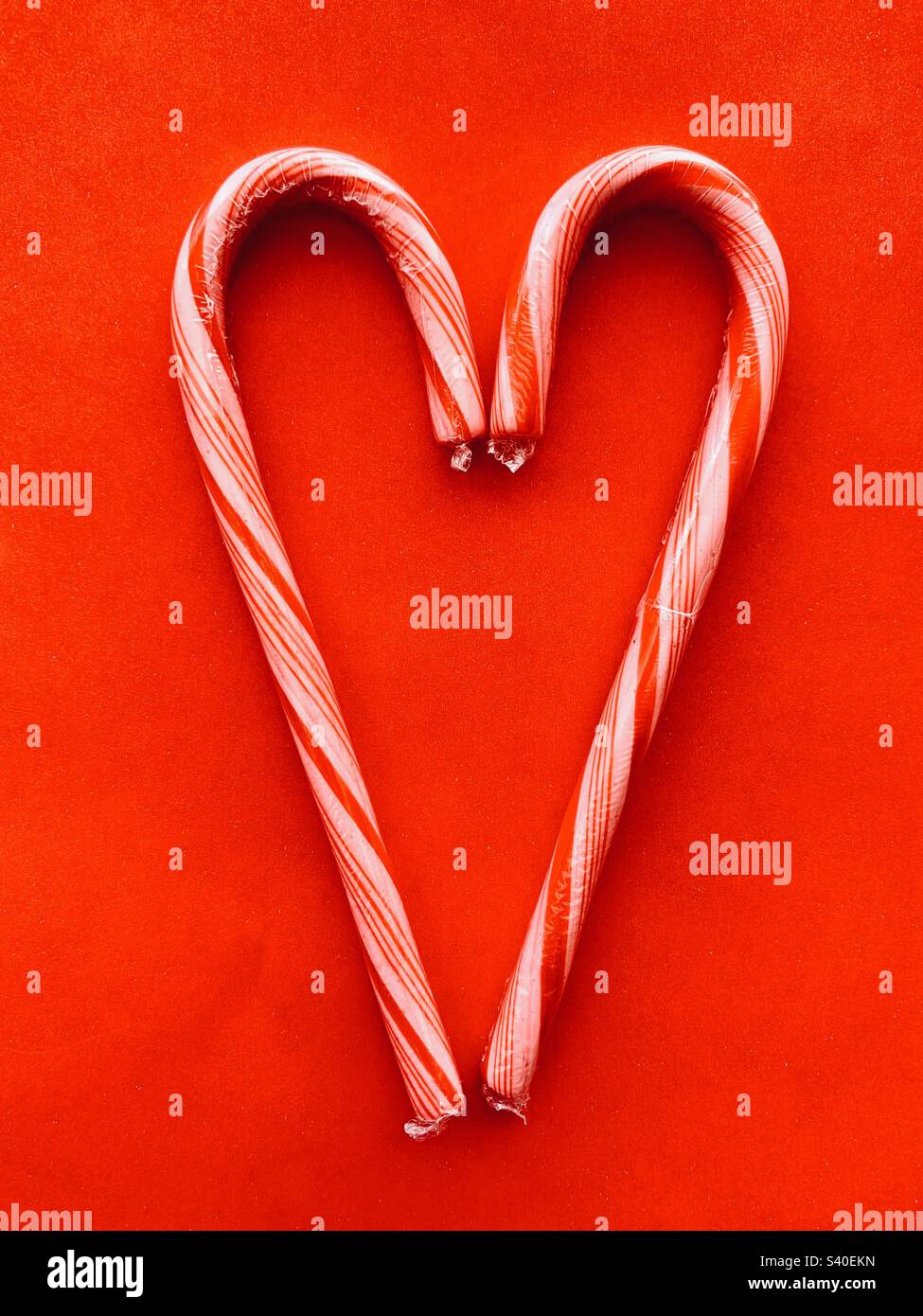 Candy canes shaped heart hi-res stock photography and images - Alamy