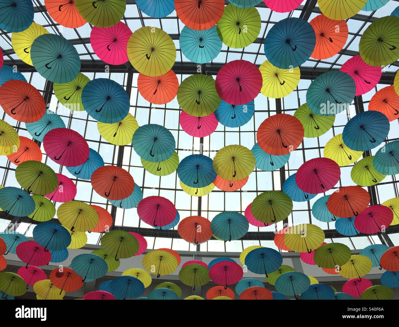 Umbrellas colors hi-res stock photography and images - Alamy