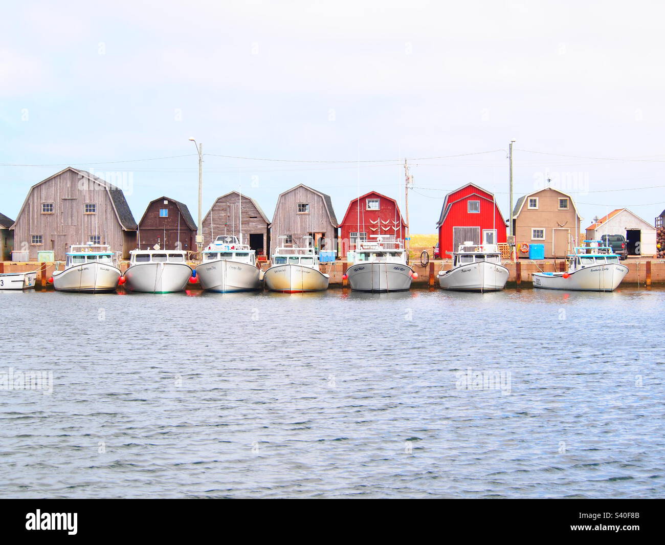 Colourful harbours hi-res stock photography and images - Alamy