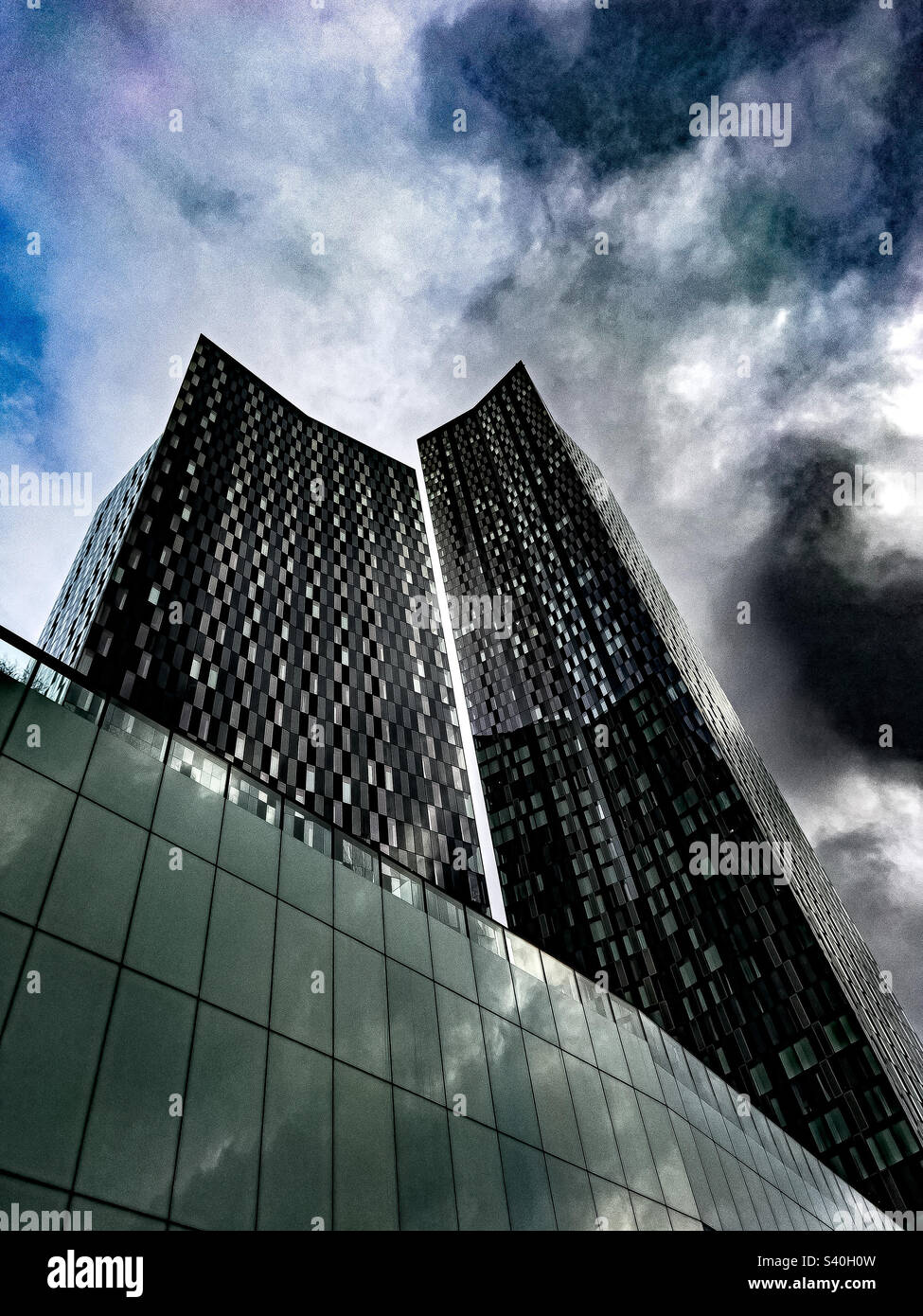 High contrast skyscrapers Stock Photo - Alamy