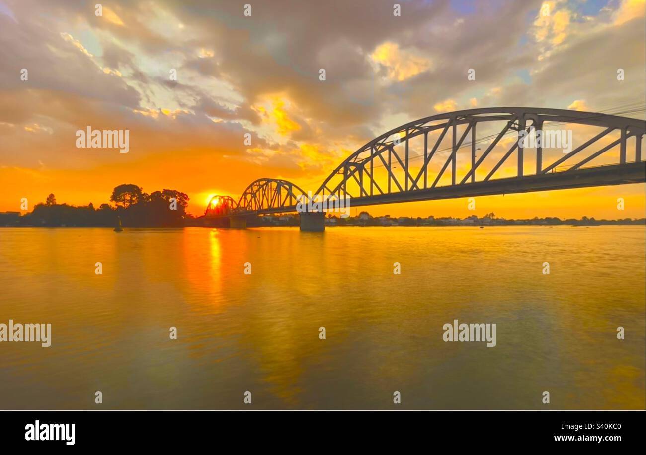 Sunset on the rapids Stock Photo - Alamy