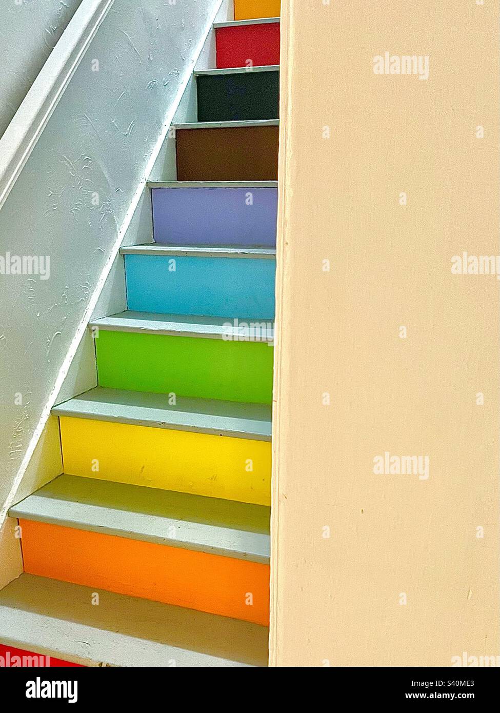 Steps stairs staircase hi-res stock photography and images - Alamy
