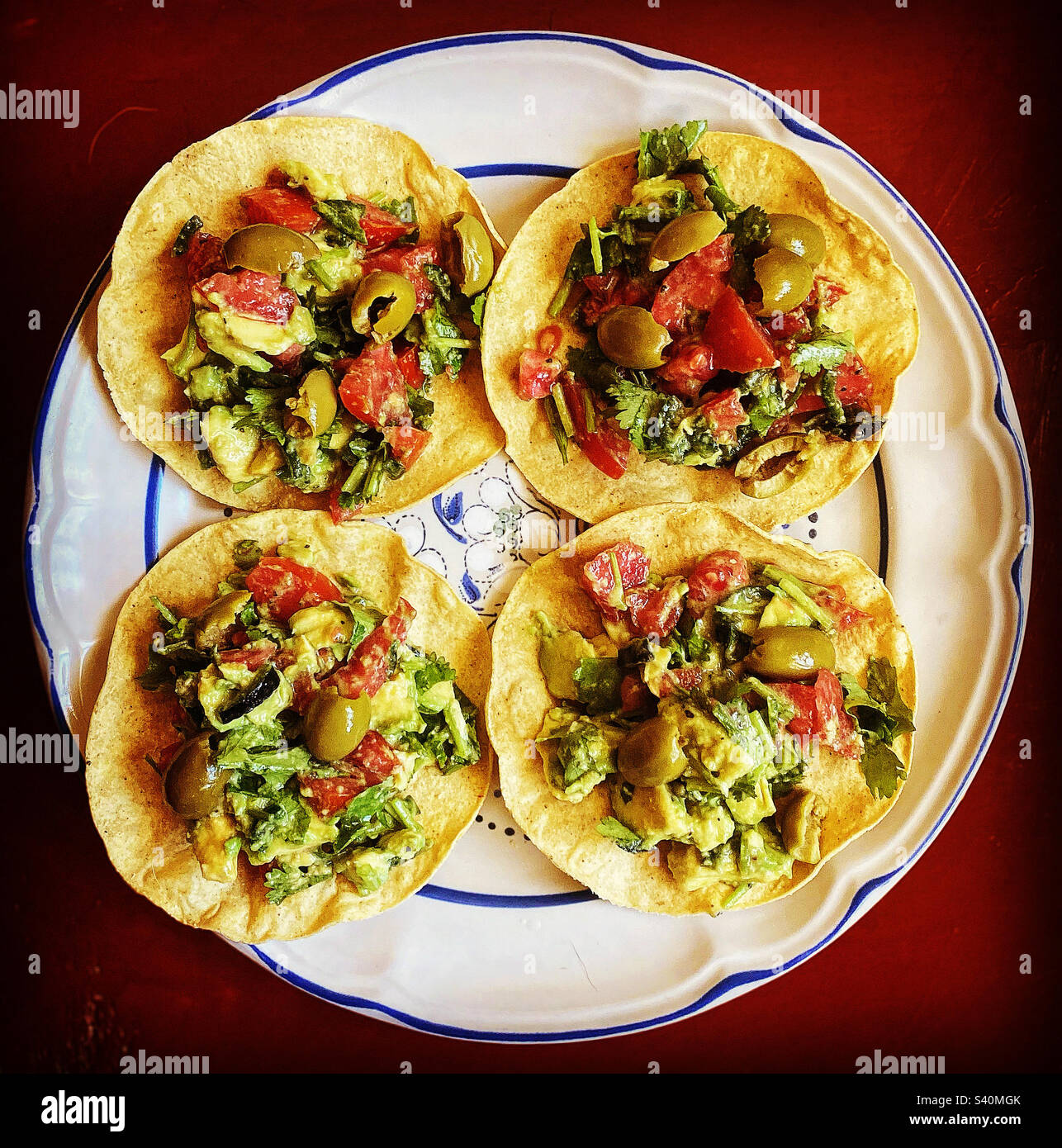 Tostadas de maíz hi-res stock photography and images - Alamy