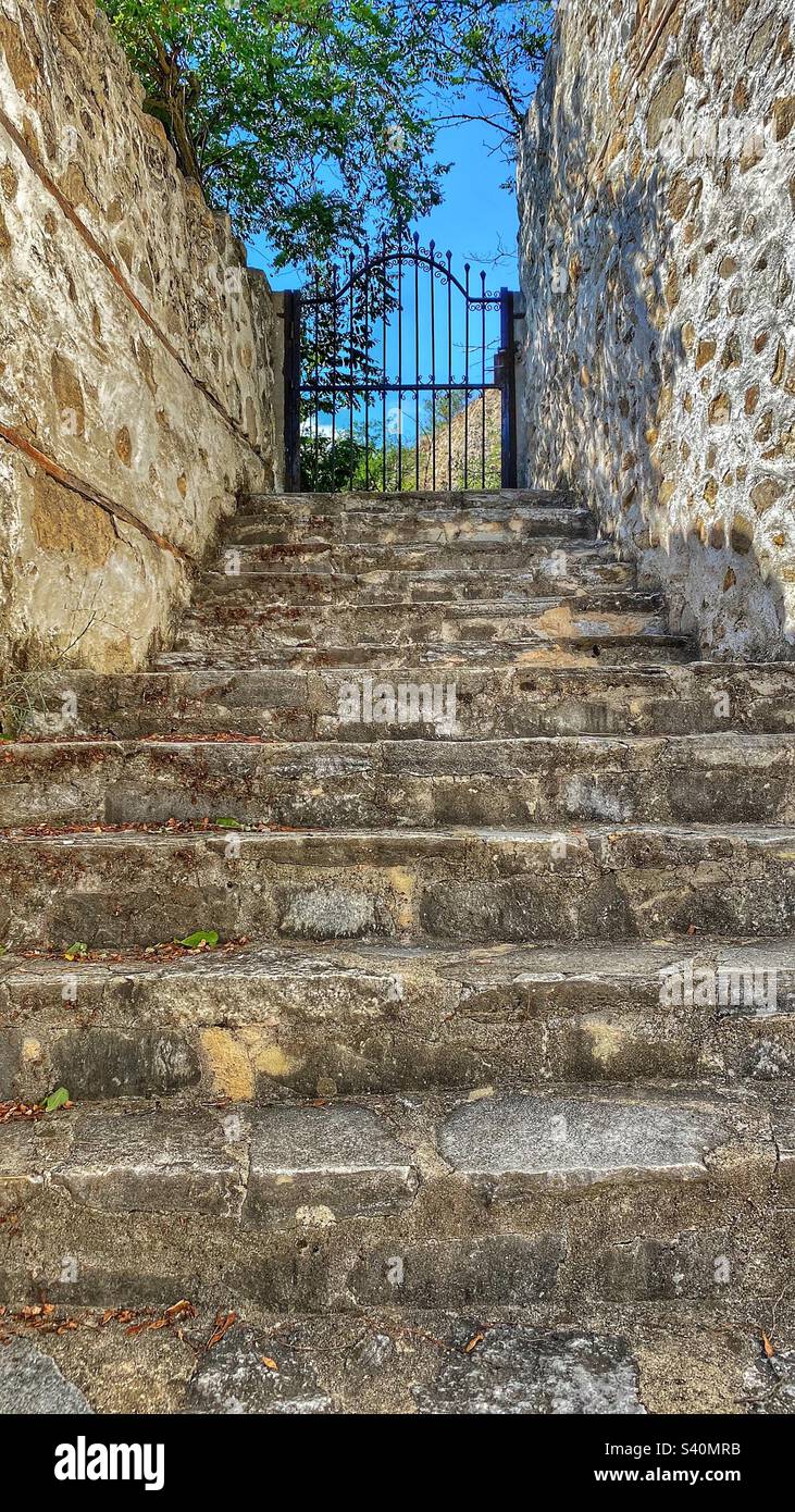 Narrow gate hi-res stock photography and images - Alamy