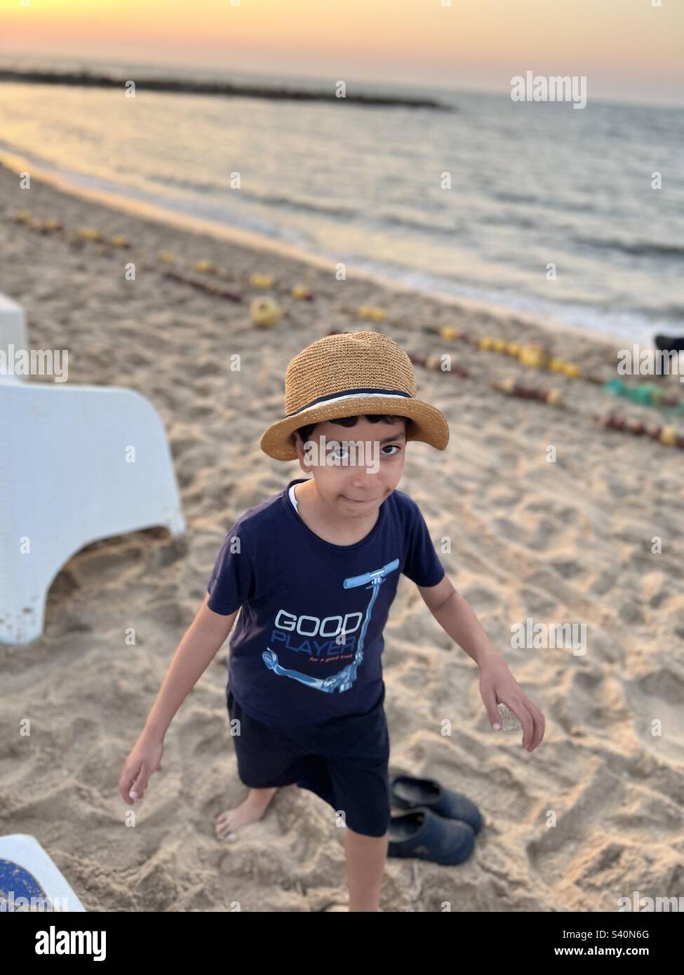 Sand kid hi-res stock photography and images - Alamy