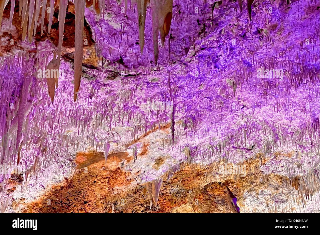 Pink cave hi-res stock photography and images - Alamy