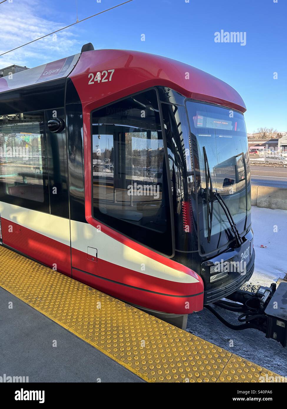 Calgary lrt train hi-res stock photography and images - Alamy