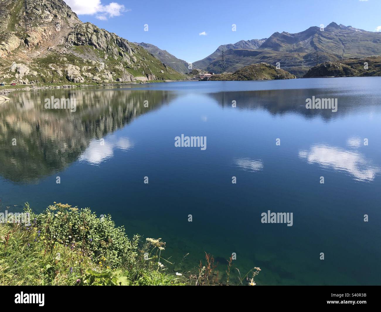 Lago lago lago lago reflejo hi-res stock photography and images - Alamy