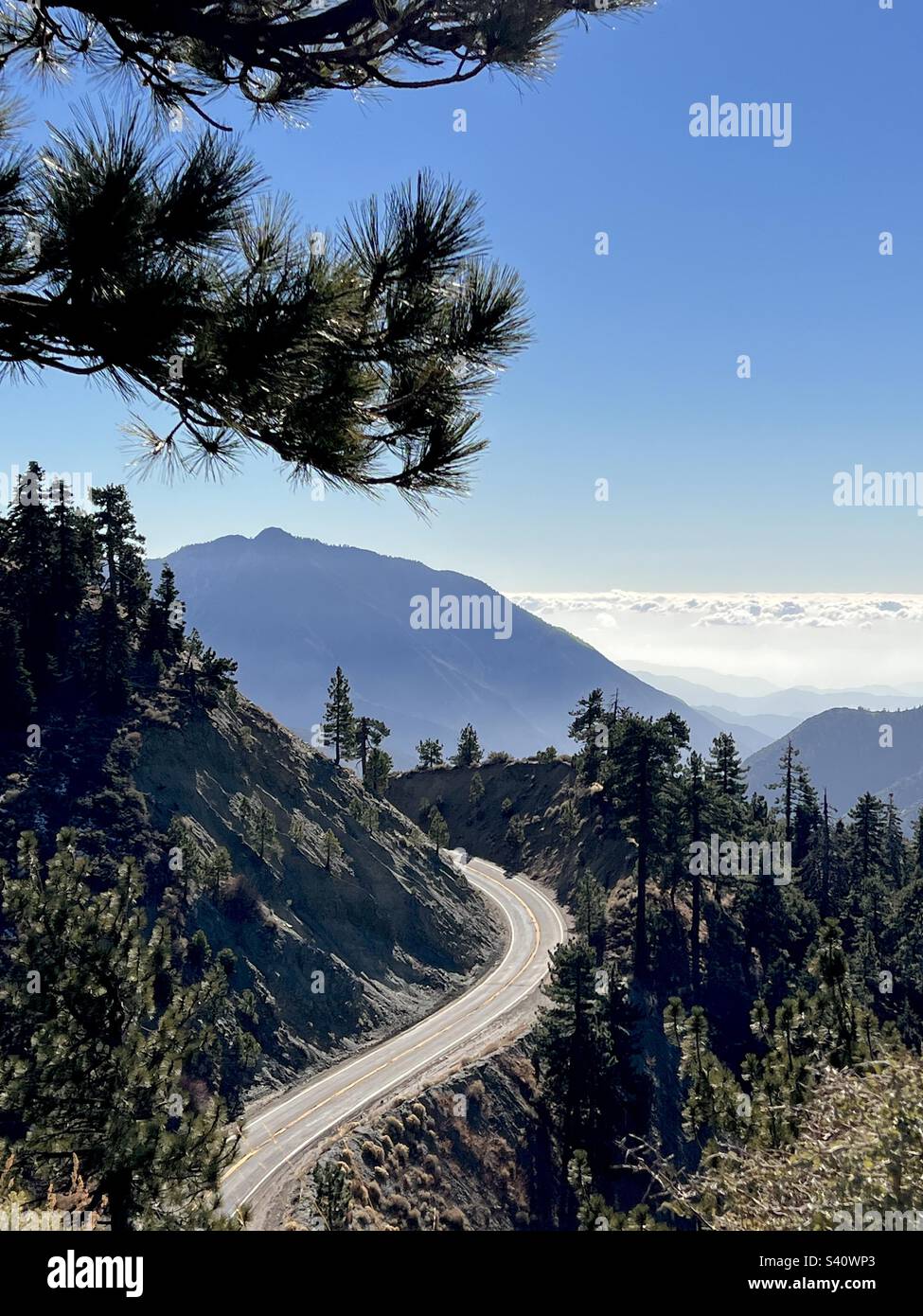 Windy highway hi-res stock photography and images - Alamy