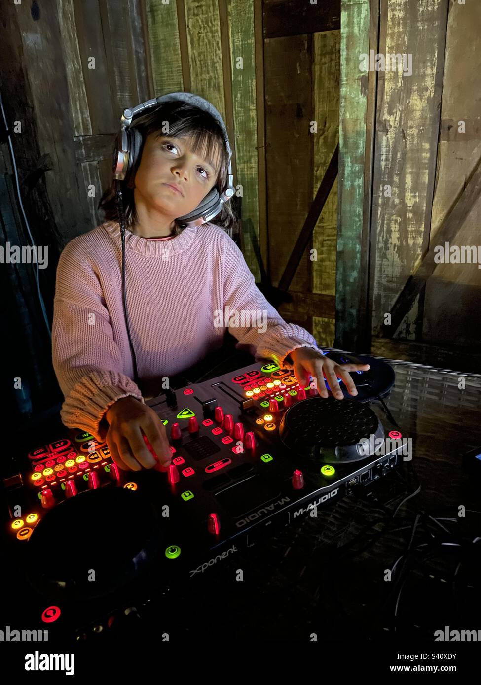 Music good vibes Stock Photo - Alamy
