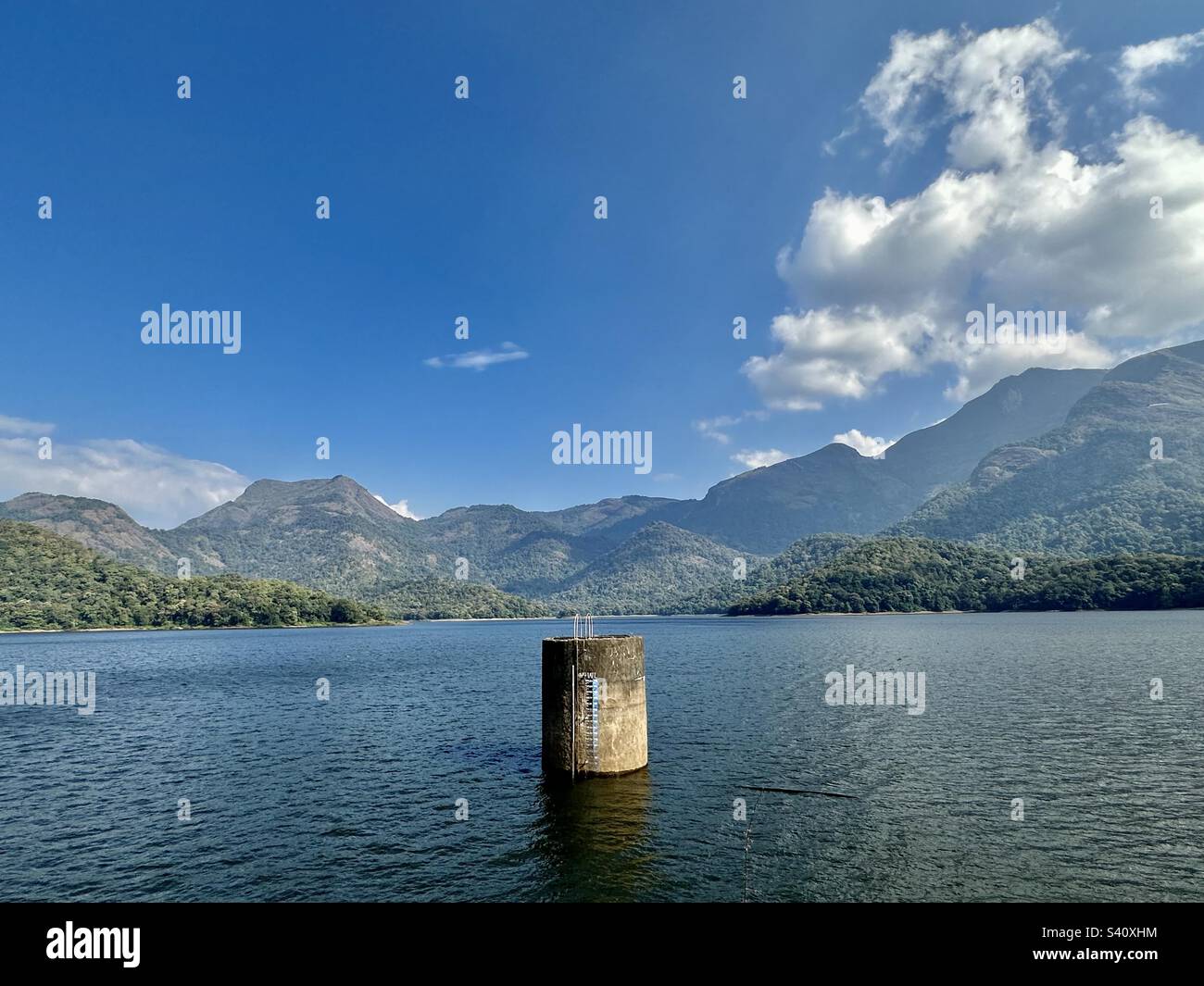 Dam kerala hi-res stock photography and images - Alamy