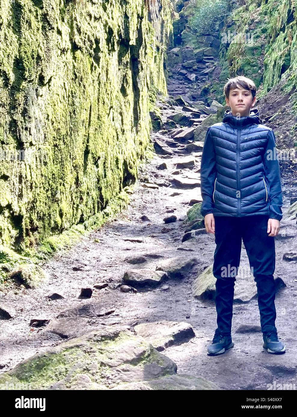 Outdoor male hot dude model pose Stock Photo - Alamy