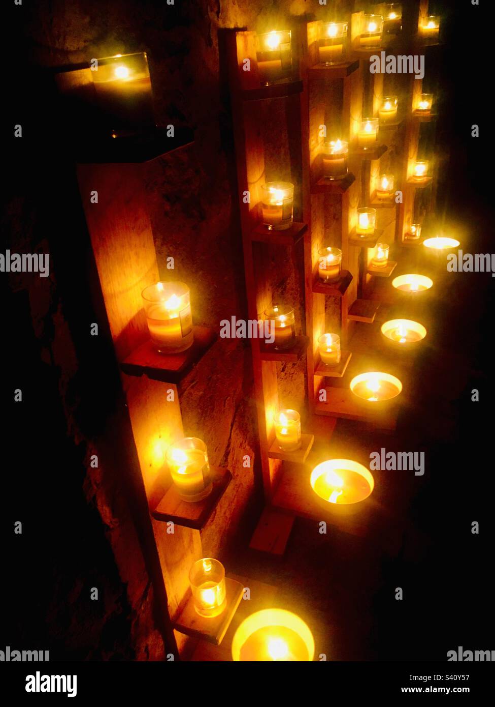 Lit wall lights hi-res stock photography and images - Alamy