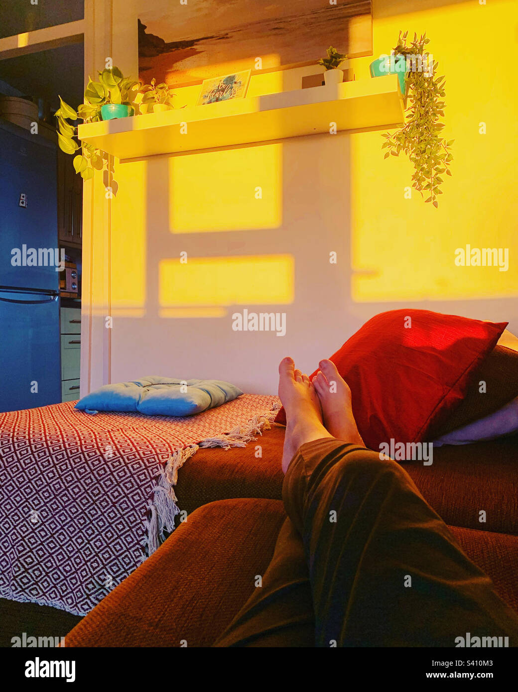 Relaxing downtime hi-res stock photography and images - Alamy