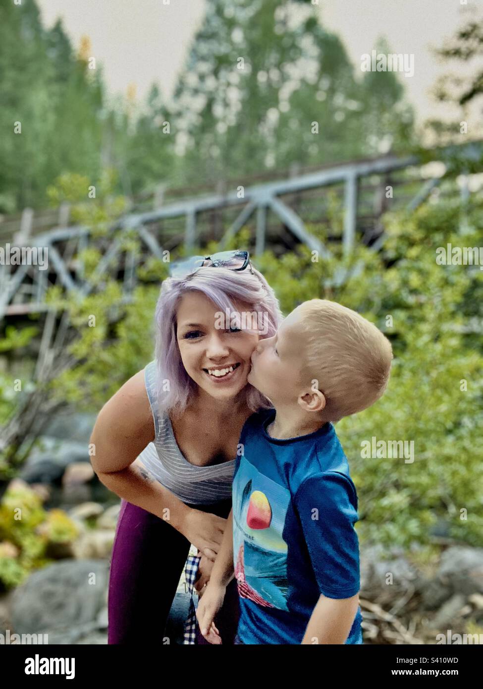 Mama love hi-res stock photography and images - Alamy