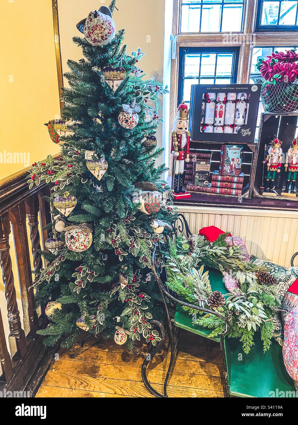 Liberty’s department store Christmas tree Stock Photo - Alamy
