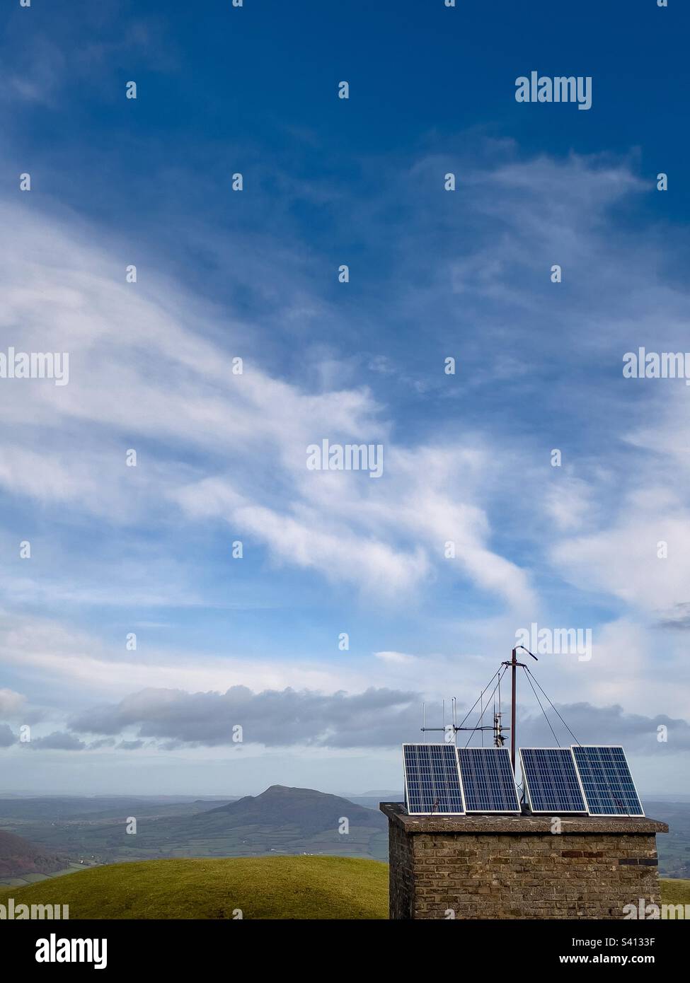 Rescue hut on top of the Blorenge Stock Photo - Alamy