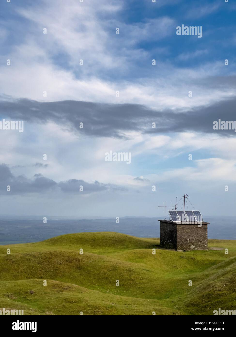 Mountain rescue hut on The Blorenge Stock Photo - Alamy