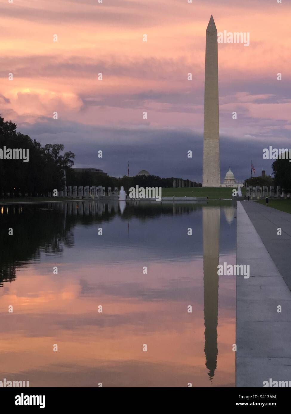 U s capitol capitol reflecting pool hi-res stock photography and images ...