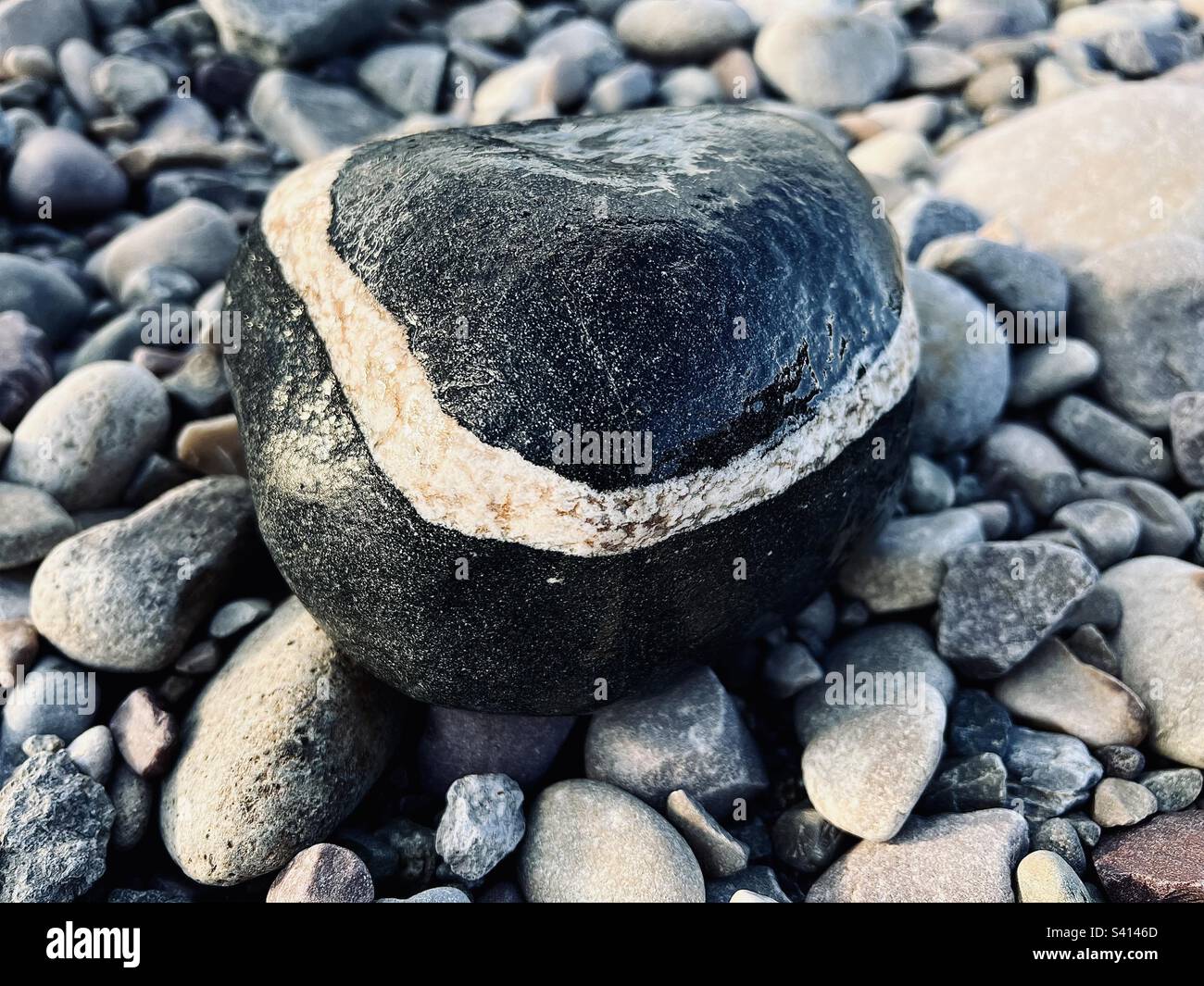 The perfect wishing rock Stock Photo - Alamy