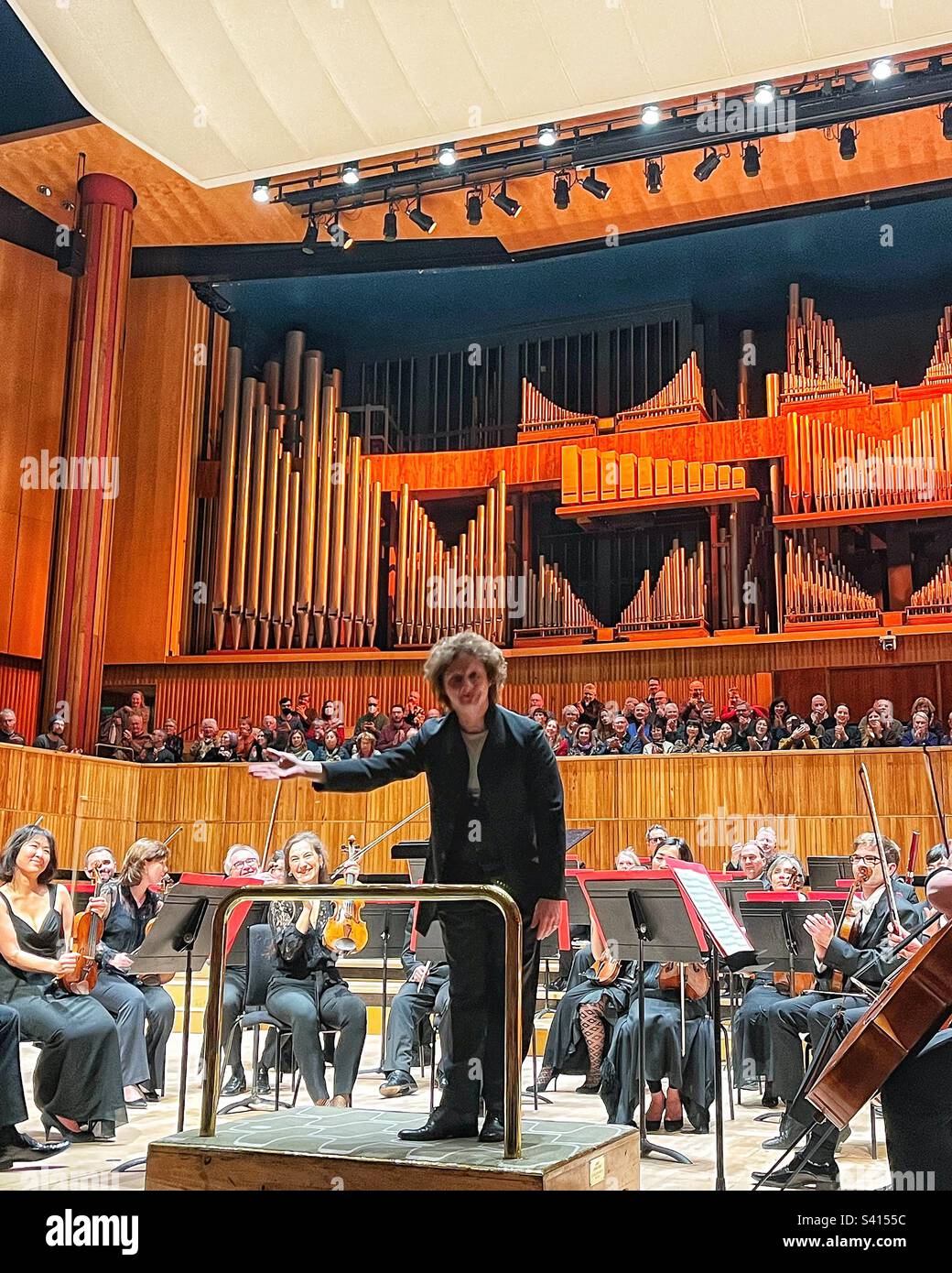 Santtu-Matias Rouvali – conductor takes the applause with the ...