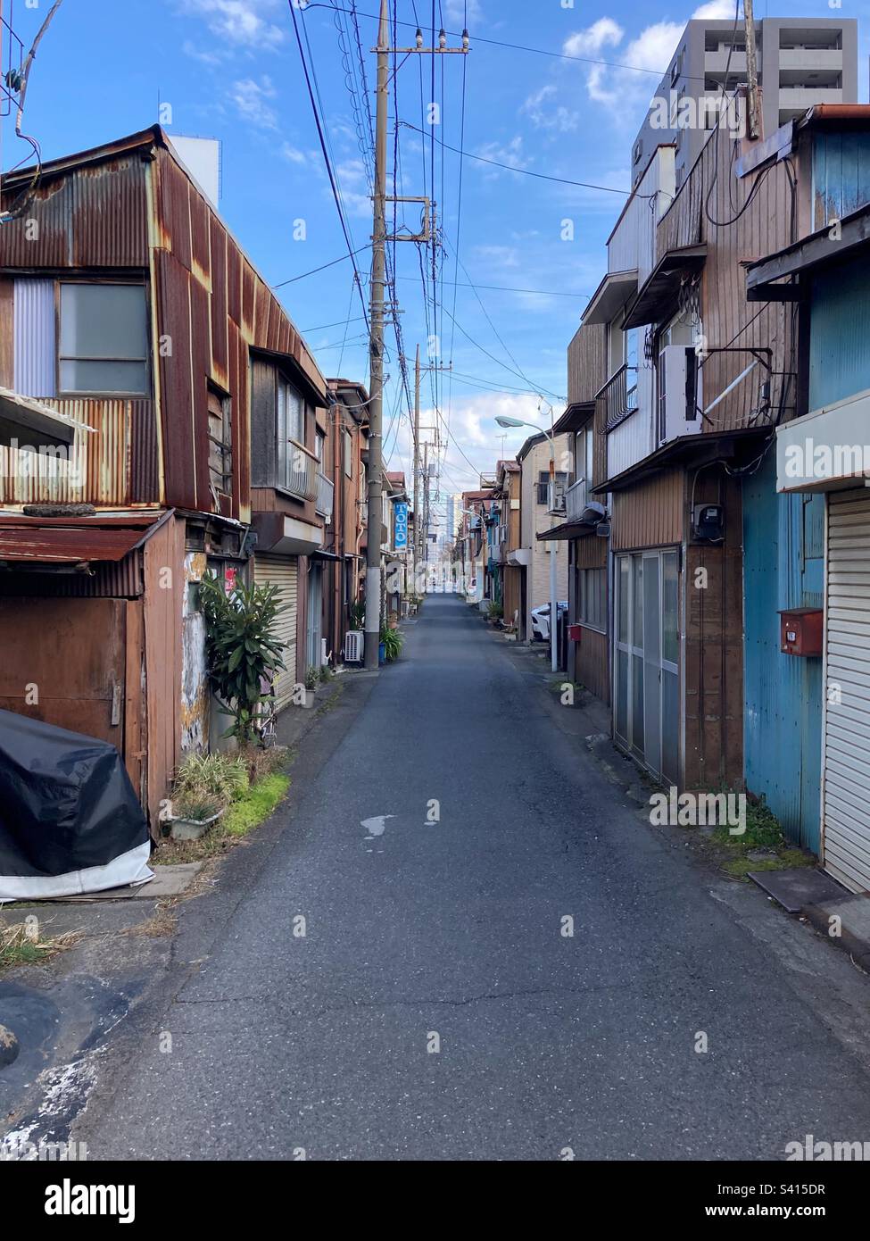 Sidestreet hi-res stock photography and images - Alamy