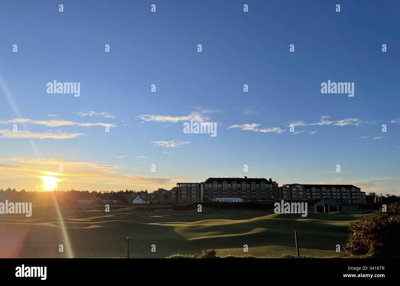 St andrews old course hi-res stock photography and images - Alamy