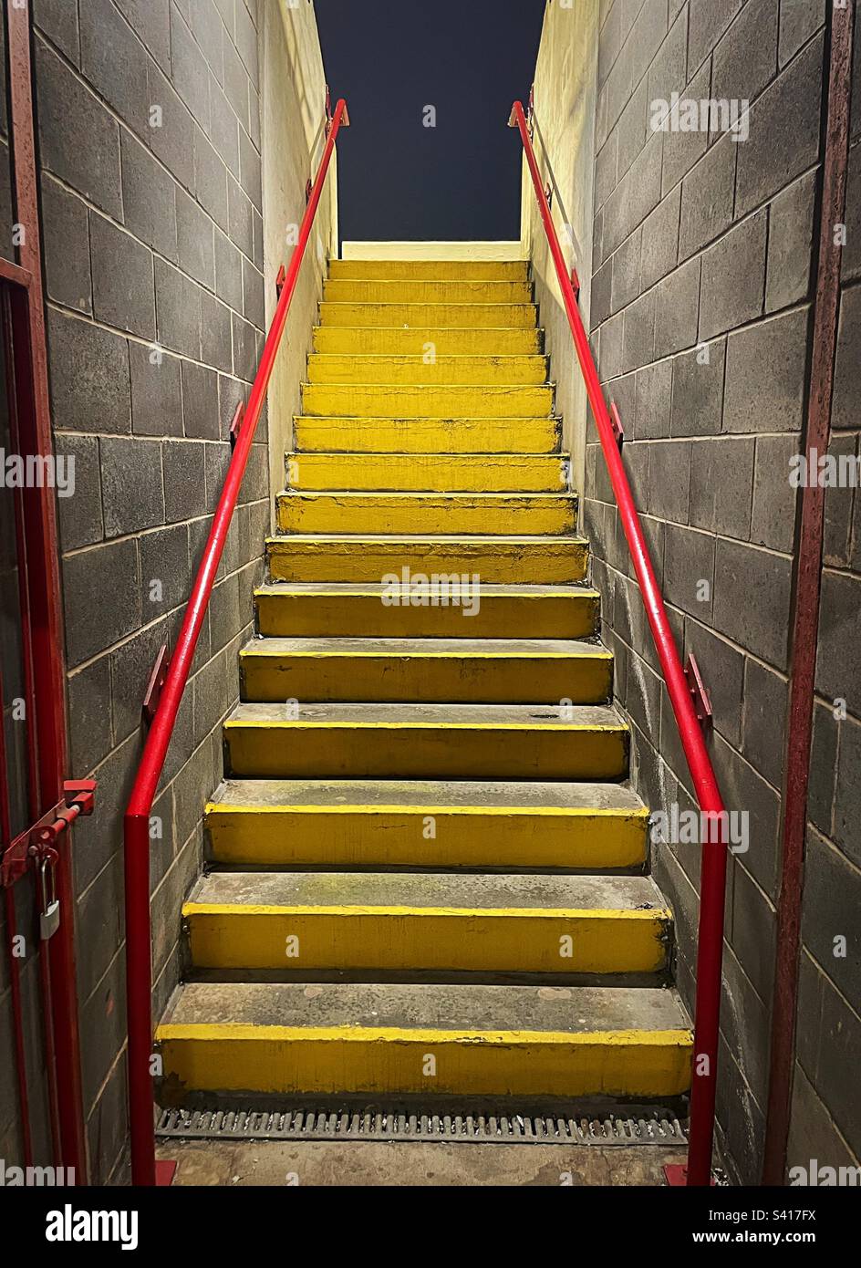 Empty gangway hi-res stock photography and images - Alamy