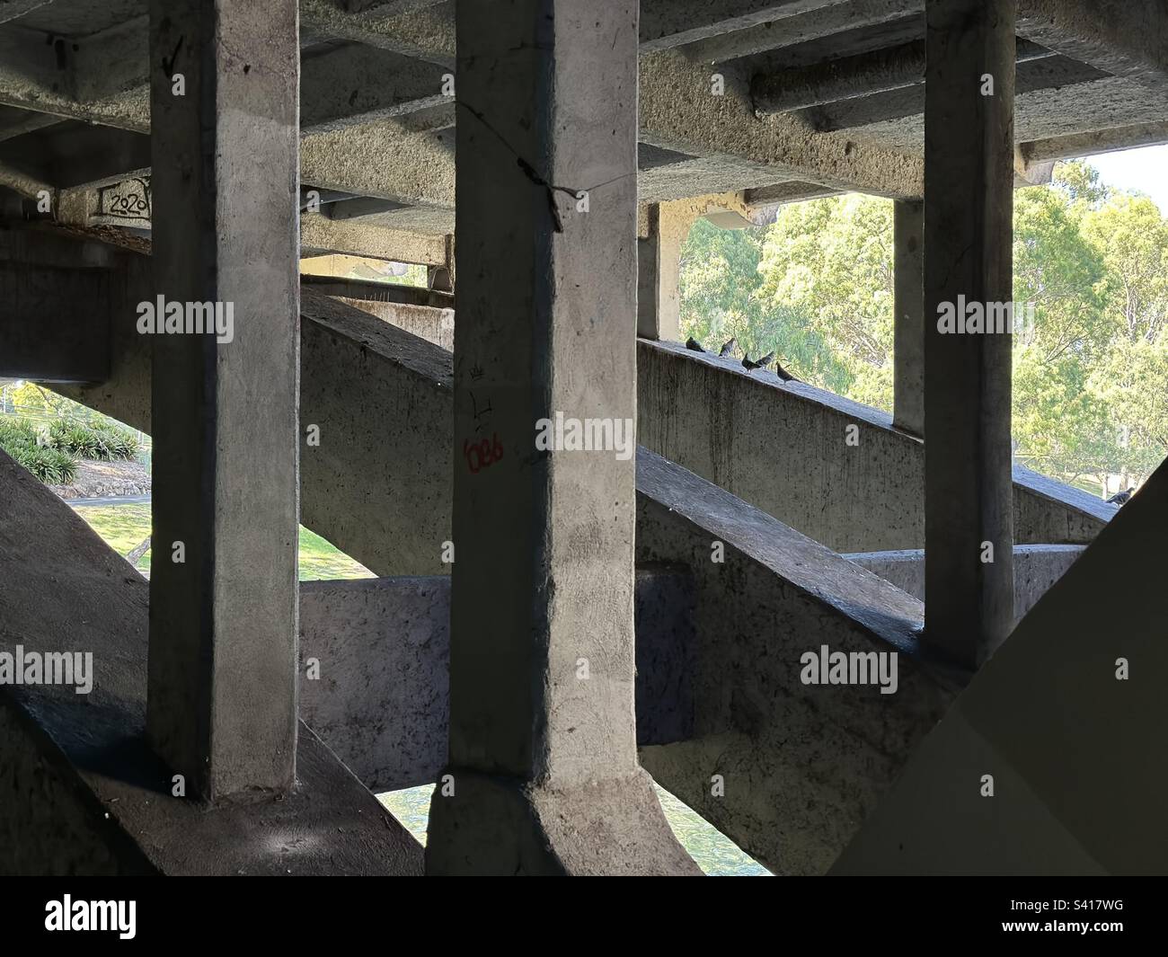 Torrens river bridge hi-res stock photography and images - Alamy
