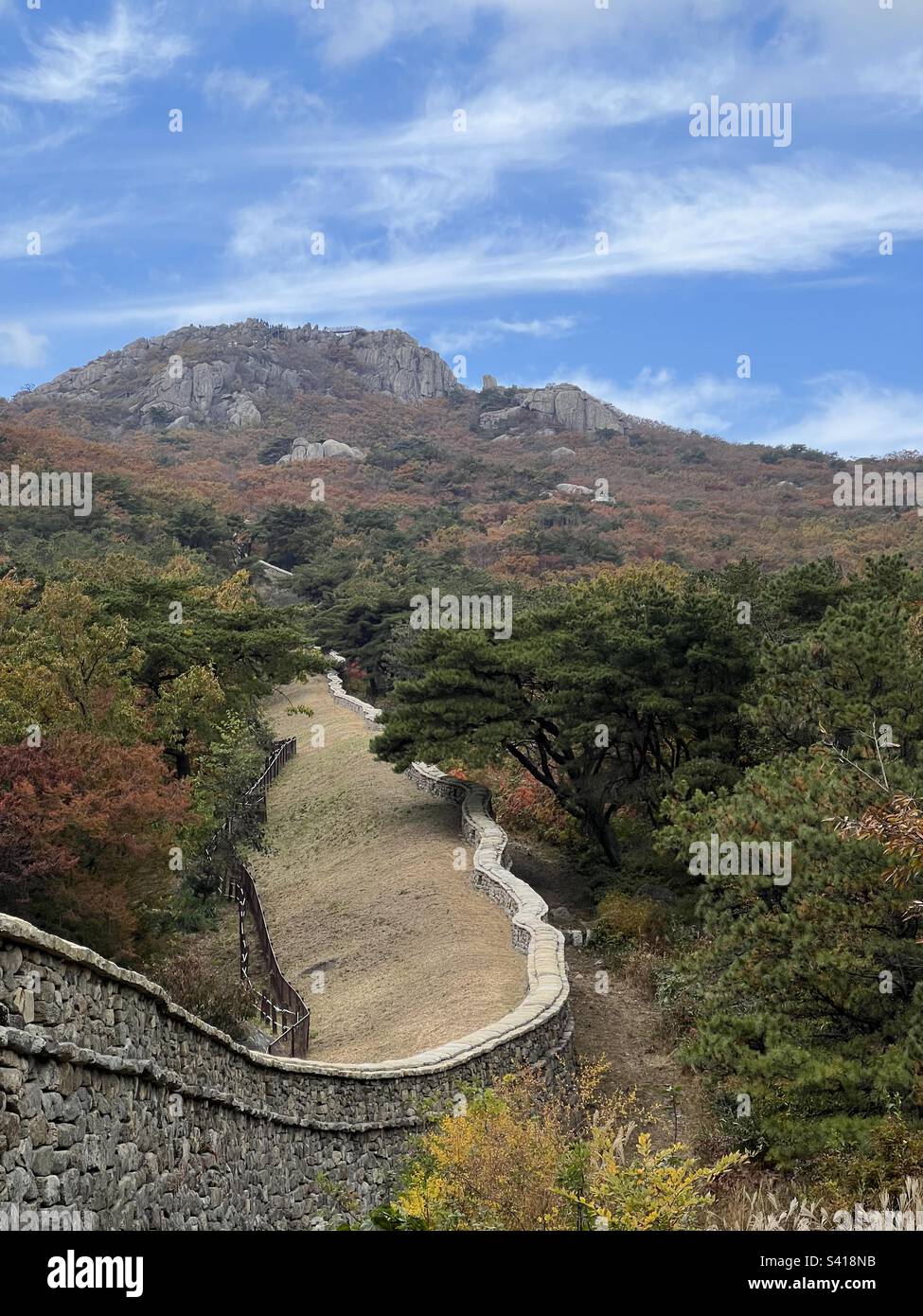 Korean hiker hi-res stock photography and images - Alamy