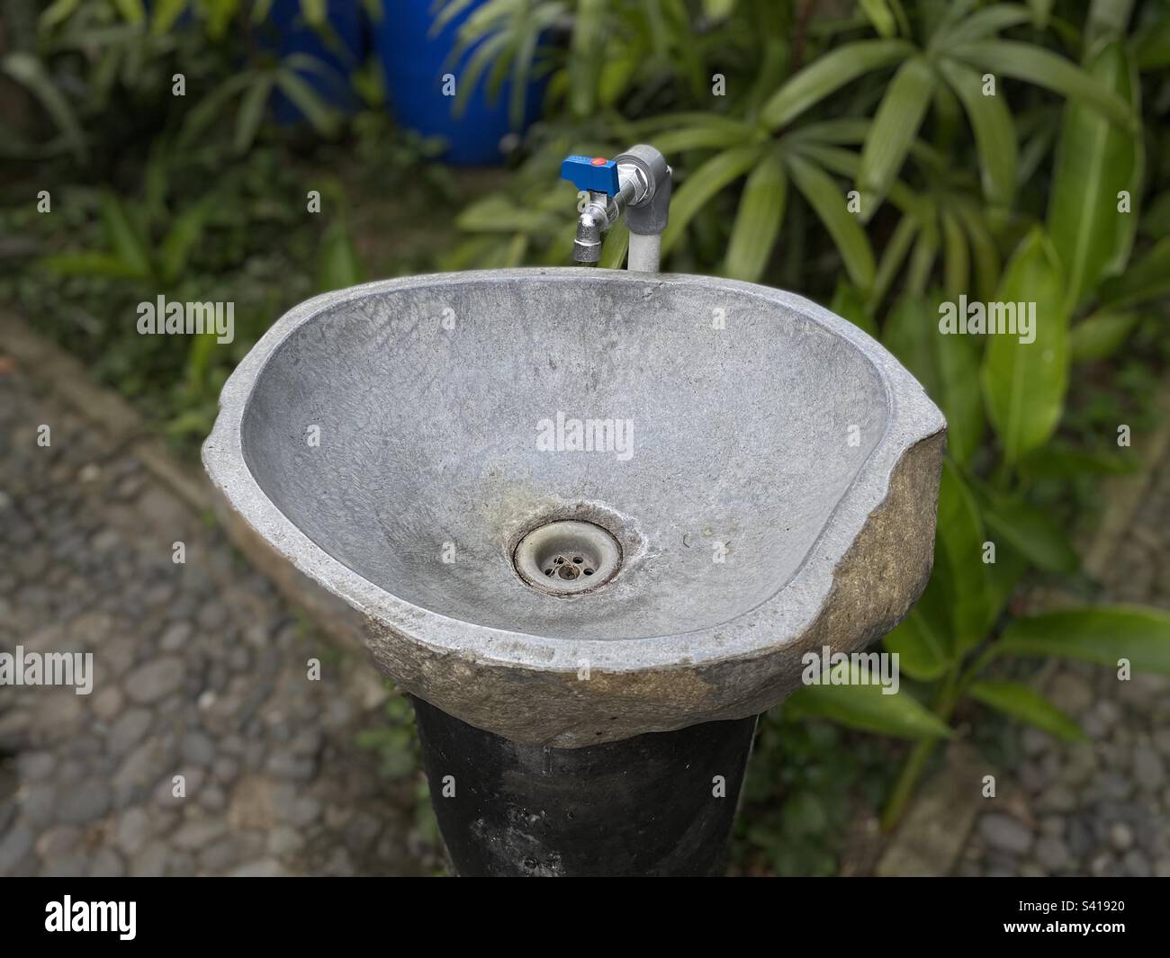 Hand washing basin hi-res stock photography and images - Alamy
