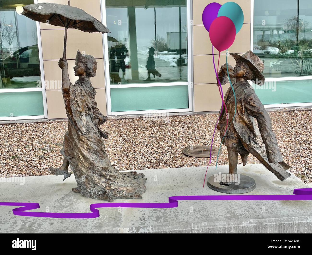 Endearing statues of children playing dress up and using their ...