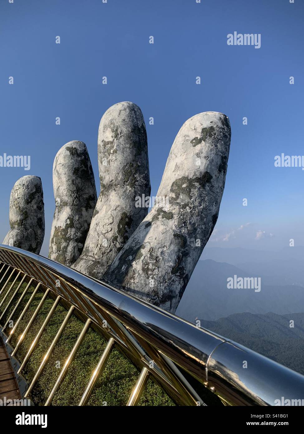 Vietnam golden bridge hi-res stock photography and images - Alamy