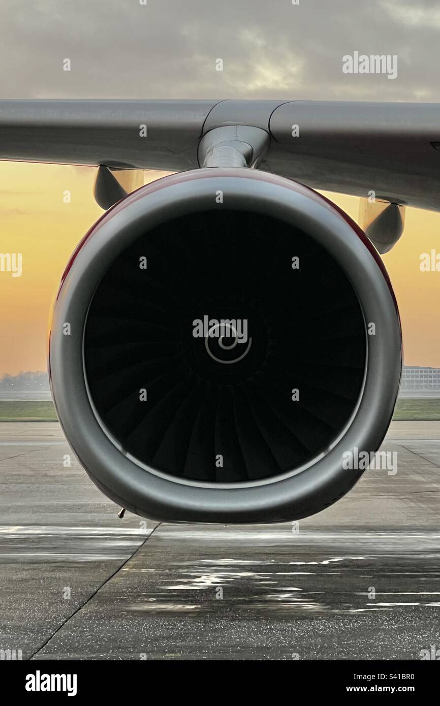 Airliner photography hi-res stock photography and images - Alamy