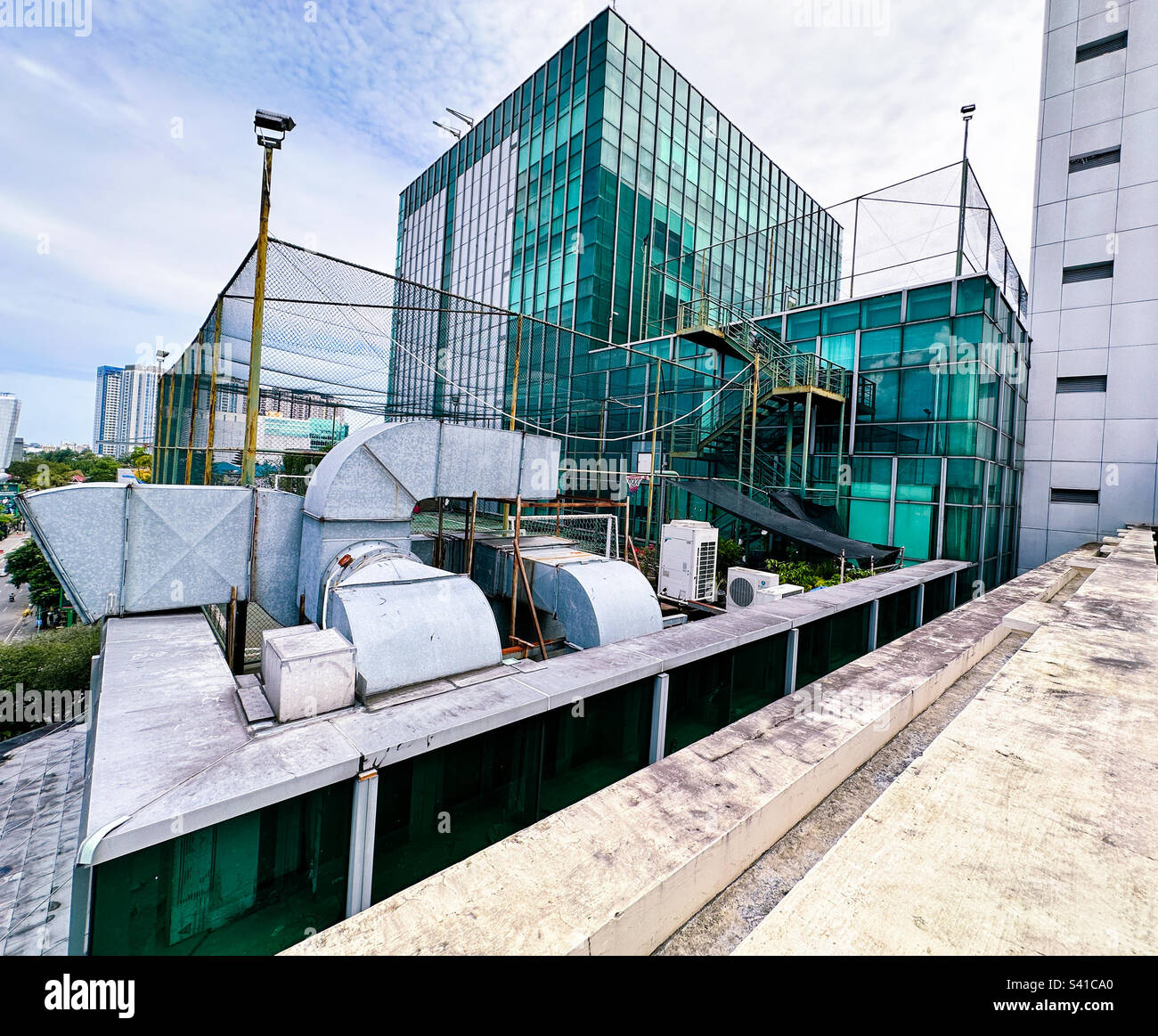 Exhaust filter hi-res stock photography and images - Alamy