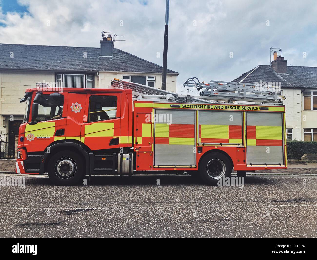 Fire engine scotland hi-res stock photography and images - Alamy