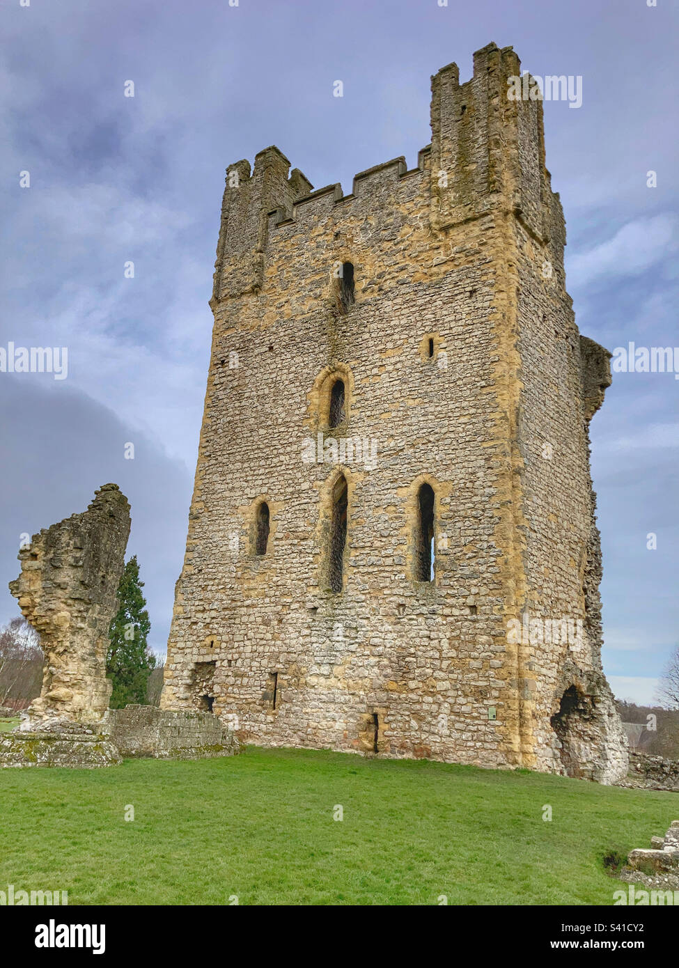 The keep at Helmsley castle North Yorkshire Stock Photo - Alamy