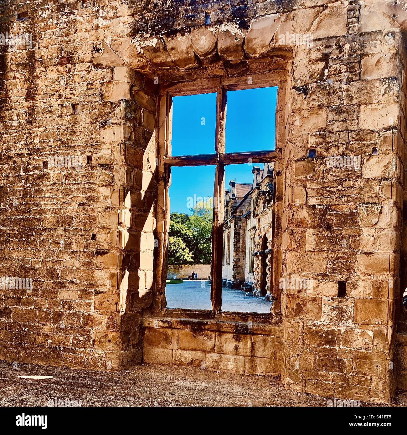 Castle ruins historic window hi-res stock photography and images - Alamy