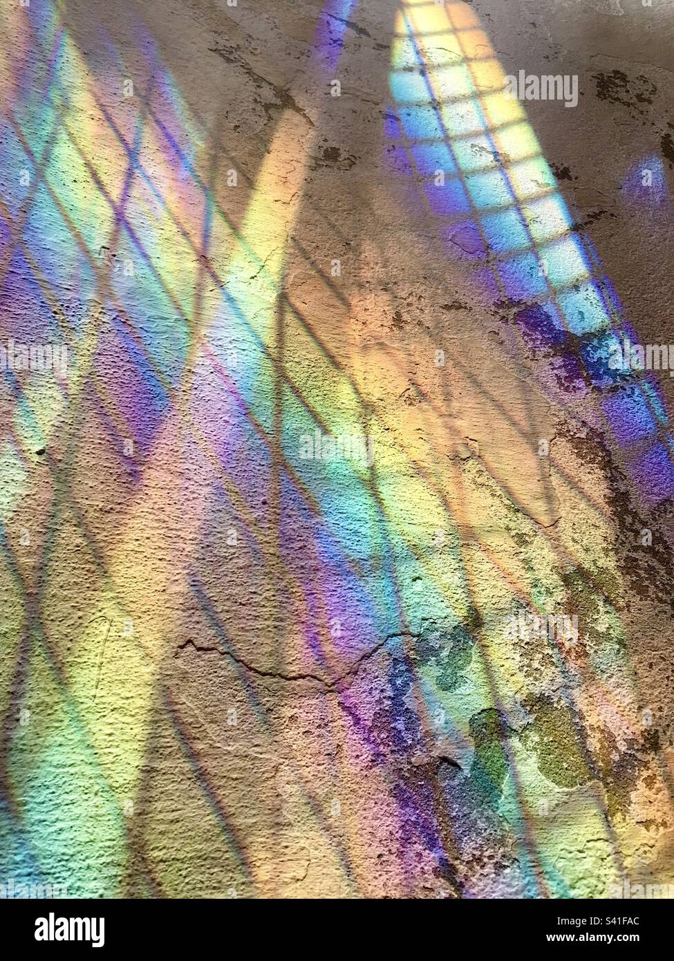 Light reflections on wall hi-res stock photography and images - Alamy