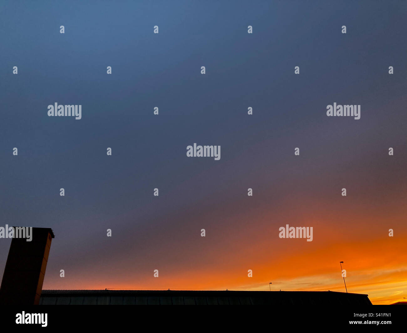 Factory at sunset hi-res stock photography and images - Alamy