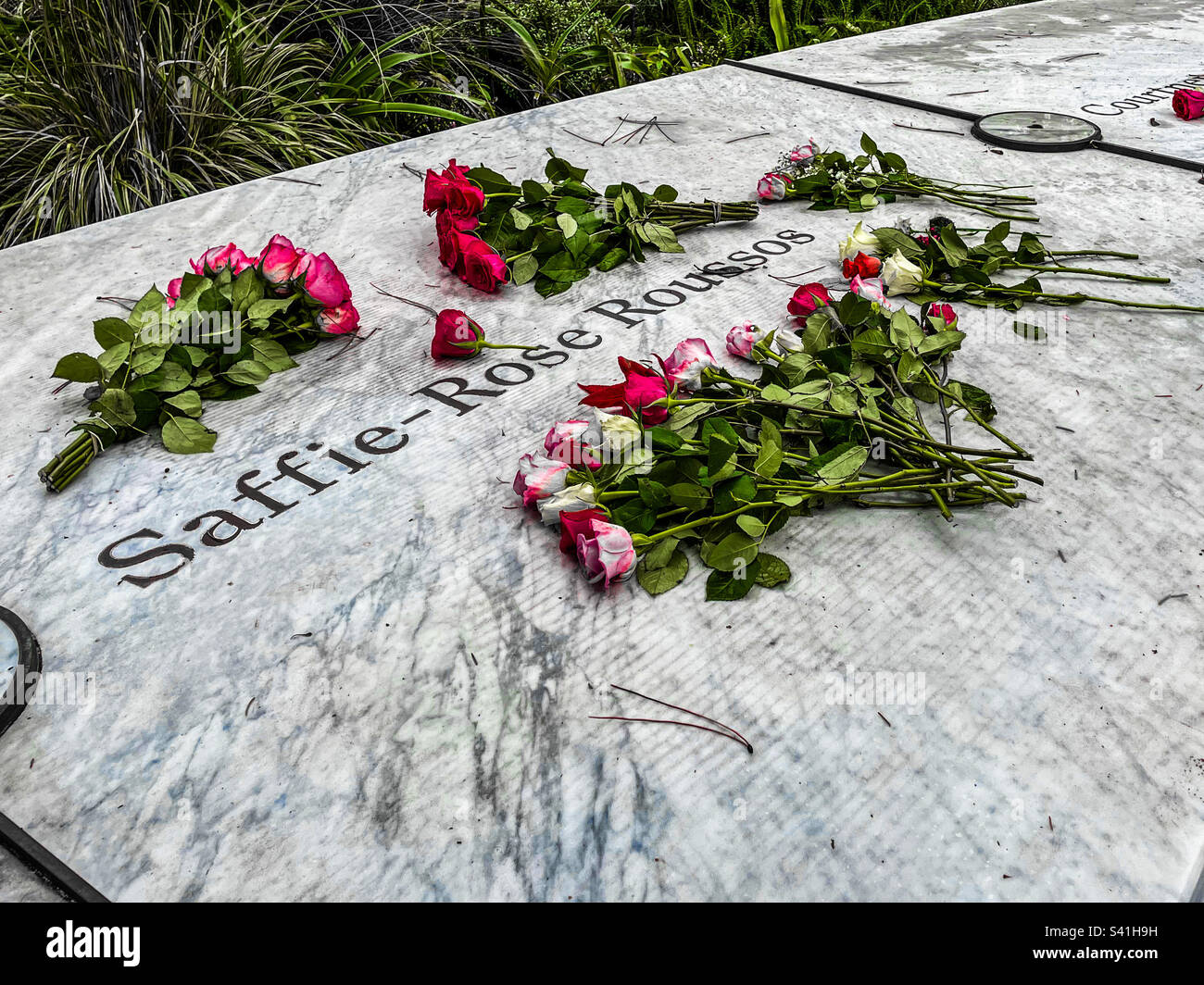 Manchester arena bombing memorial Stock Photo - Alamy