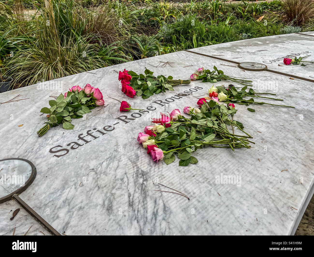 Manchester arena bombing memorial Stock Photo - Alamy