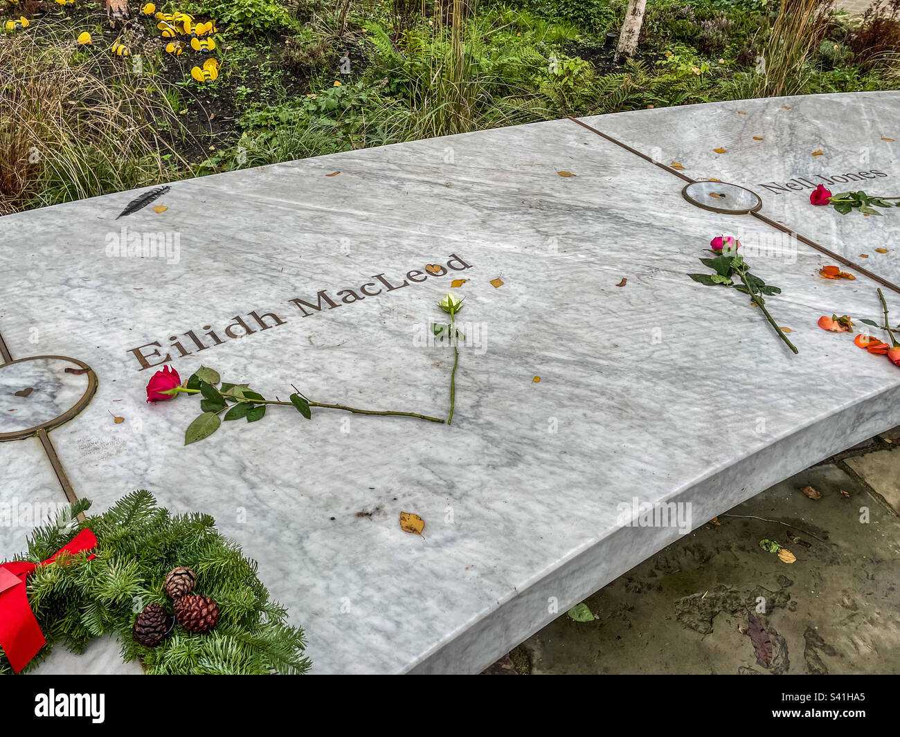 Manchester arena bombing memorial Stock Photo - Alamy